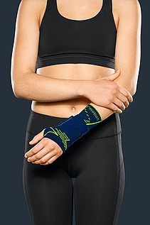 Wrist supports – versatile for sports or work | medi
